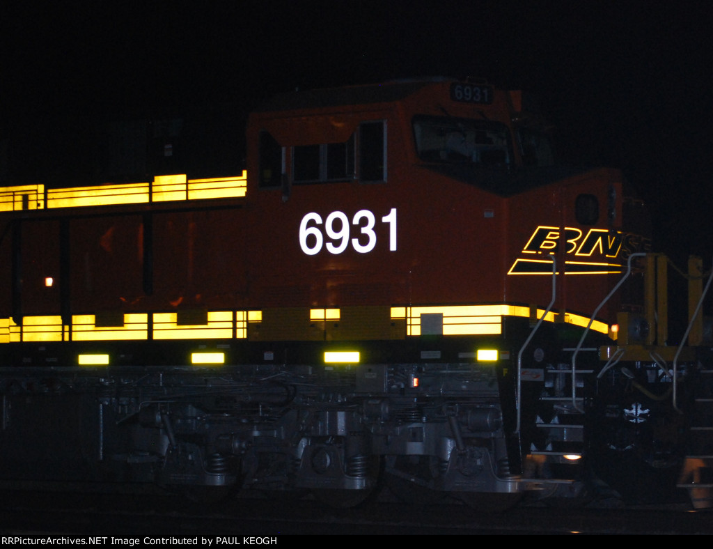 BNSF 6931 at 03:07am/PDT rolls west by me in the early am Flash Shot as she heads east as a #2 ...